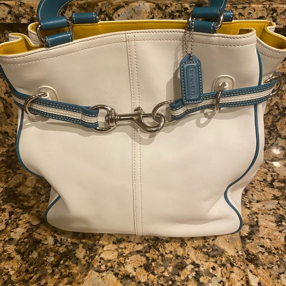 Coach | Bags | Coach Hampton Carryall Style 9286 | Poshmark